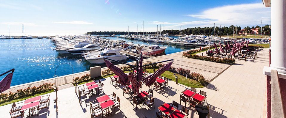 Hotel Nautica ★★★★, Novigrad Istria, Croatie - VeryChic