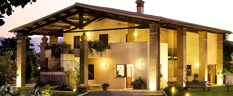 Il Baio Relais & Natural Spa, Spoleto - VeryChic