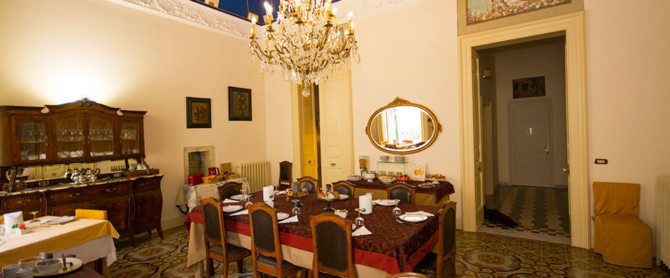 Palazzo Rollo, Lecce - VeryChic