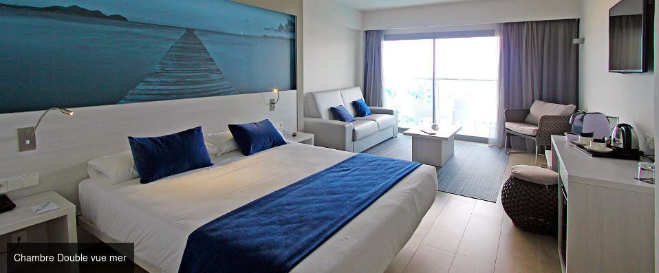 Tonga Tower Design Hotel & Suites ★★★★, Can Picafort - VeryChic